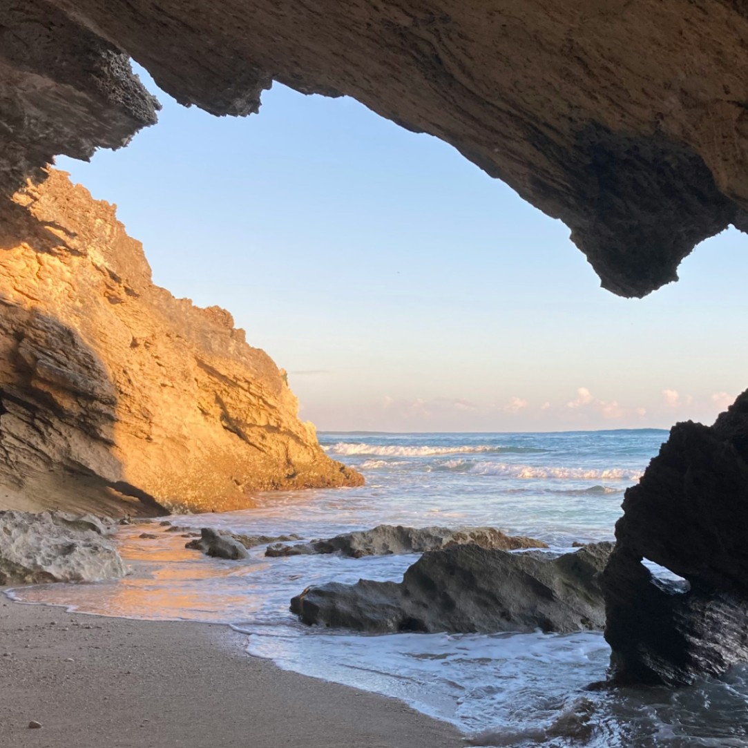 Release & Fully Arrive - Free Mindscape by Mariah (6m 27s) - Aura